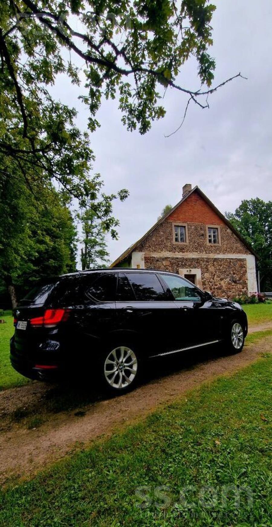 Melns BMW X5 2014 Gulbene, ar dzinēja tilpumu 3.00 L un nobraukumu 385 tūkst. km par 15500 €, foto 3 vietnē AUTOMOTO.COM.LV
