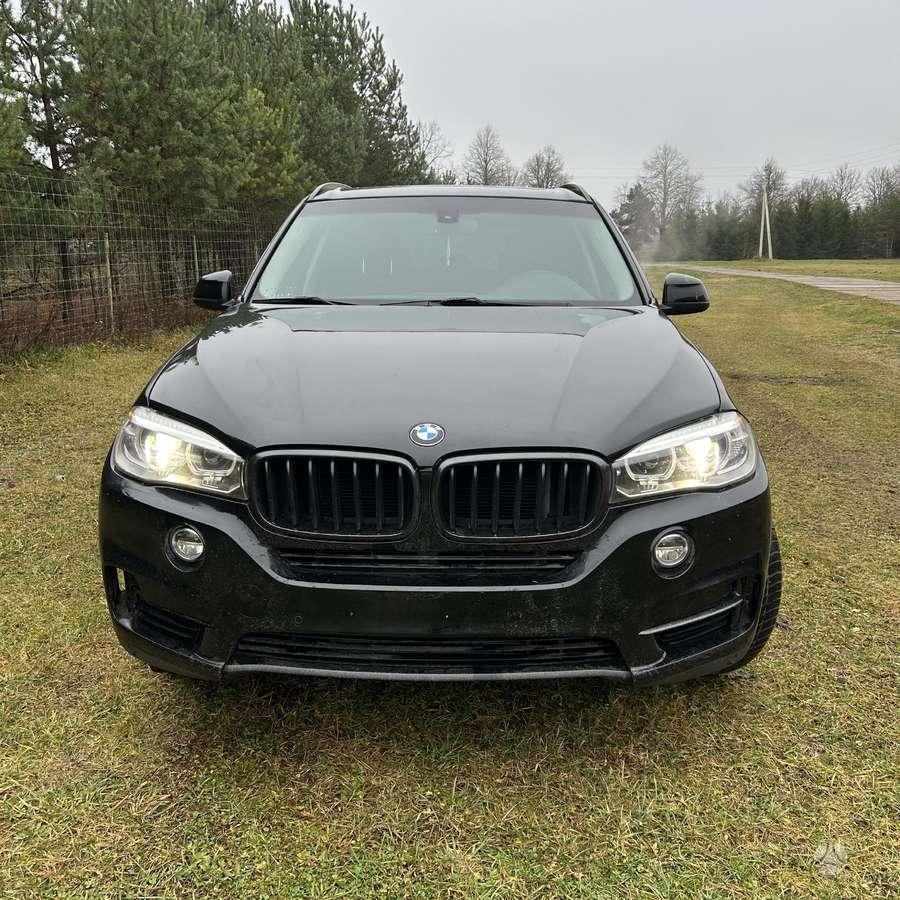 Melns BMW X5 2014 Viļņa, ar dzinēja tilpumu 3.00 L un nobraukumu 203 tūkst. km par 11700 €, foto 3 vietnē AUTOMOTO.COM.LV