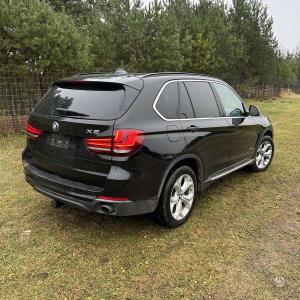 Melns BMW X5 2014 Viļņa, ar dzinēja tilpumu 3.00 L un nobraukumu 203 tūkst. km par 11700 €, foto 4 vietnē AUTOMOTO.COM.LV