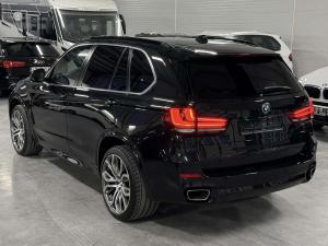 Melns BMW X5 2014 Marijampole, ar dzinēja tilpumu 2.99 L un nobraukumu 265 tūkst. km par 17999 €, foto 11 vietnē AUTOMOTO.COM.LV