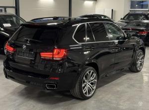 Melns BMW X5 2014 Marijampole, ar dzinēja tilpumu 2.99 L un nobraukumu 265 tūkst. km par 17999 €, foto 12 vietnē AUTOMOTO.COM.LV