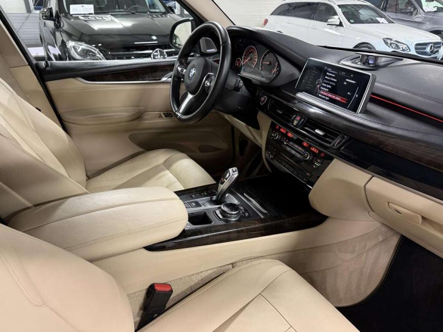 Melns BMW X5 2014 Marijampole, ar dzinēja tilpumu 2.99 L un nobraukumu 265 tūkst. km par 17999 €, foto 33 vietnē AUTOMOTO.COM.LV