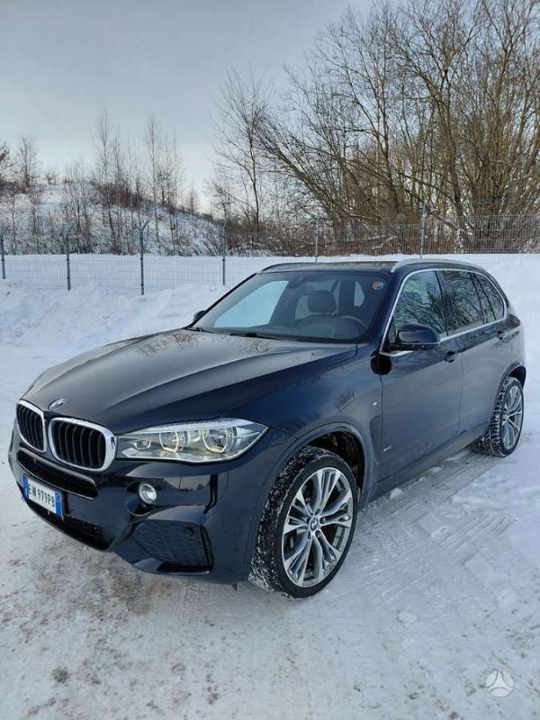 Melns BMW X5 2014 Viļņa, ar dzinēja tilpumu 2.99 L un nobraukumu 304 tūkst. km par 16500 €, foto 2 vietnē AUTOMOTO.COM.LV