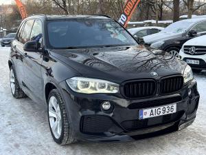 Black BMW X5 2014 in Vilnius, with an engine capacity of 2.99 L and mileage of 290 thousand km for 24000 €, photo 6 on AUTOMOTO.COM.LV