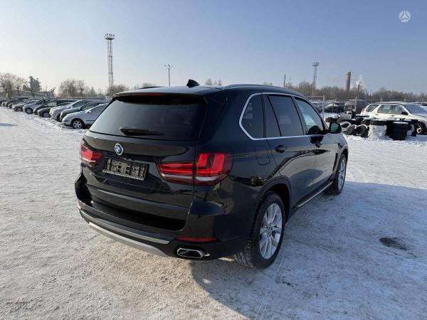 Melns BMW X5 2014 Marijampole, ar dzinēja tilpumu 2.99 L un nobraukumu 251 tūkst. km par 17500 €, foto 6 vietnē AUTOMOTO.COM.LV