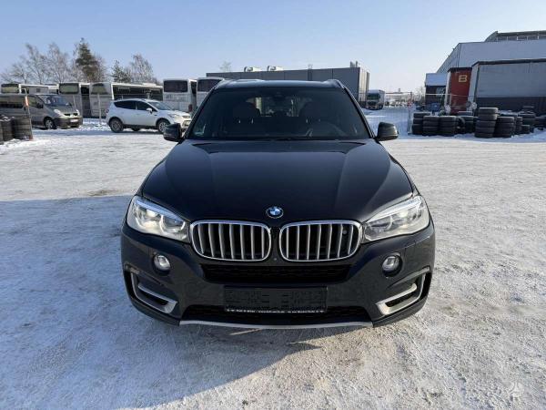 Melns BMW X5 2014 Marijampole, ar dzinēja tilpumu 2.99 L un nobraukumu 251 tūkst. km par 17500 €, foto 7 vietnē AUTOMOTO.COM.LV