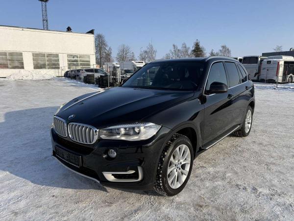 Melns BMW X5 2014 Marijampole, ar dzinēja tilpumu 2.99 L un nobraukumu 250 tūkst. km par 17500 €, foto 1 vietnē AUTOMOTO.COM.LV