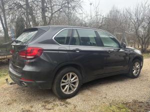 Melns BMW X5 2014 Rīga, ar dzinēja tilpumu 2.99 L un nobraukumu 310 tūkst. km par 14299 €, foto 8 vietnē AUTOMOTO.COM.LV