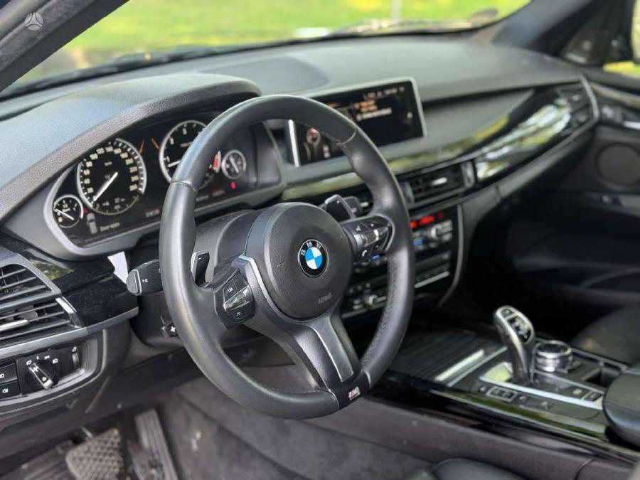 Melns BMW X5 2014 Rīga, ar dzinēja tilpumu 2.99 L un nobraukumu 350 tūkst. km par 15800 €, foto 7 vietnē AUTOMOTO.COM.LV