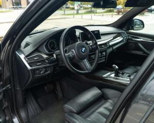 Black BMW X5 2014 in Vilnius, with an engine capacity of 2.98 L and mileage of 250 thousand km for 17300 €, photo 12 on AUTOMOTO.COM.LV