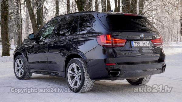 Melns BMW X5 2014 Tartu, ar dzinēja tilpumu 3.00 L un nobraukumu 247 tūkst. km par 23900 €, foto 5 vietnē AUTOMOTO.COM.LV