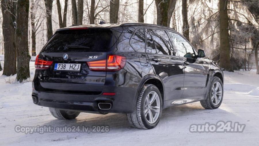 Melns BMW X5 2014 Tartu, ar dzinēja tilpumu 3.00 L un nobraukumu 247 tūkst. km par 23900 €, foto 7 vietnē AUTOMOTO.COM.LV
