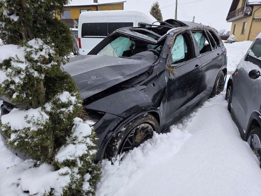 Черный БМВ Х5 2014 в Каунас, объемом двигателя 2.99 л и пробегом 230 тыс. км за 7990 €, фото 3 на AUTOMOTO.COM.LV
