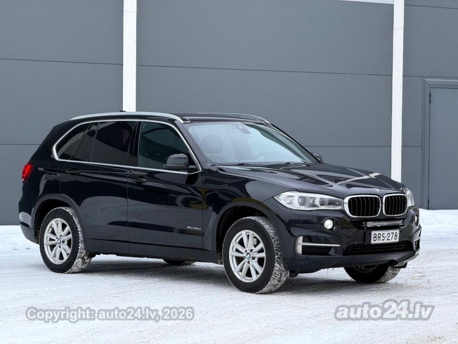 Black BMW X5 2014 in Tallinn, with an engine capacity of 2.00 L and mileage of 246 thousand km for 17500 €, photo 3 on AUTOMOTO.COM.LV