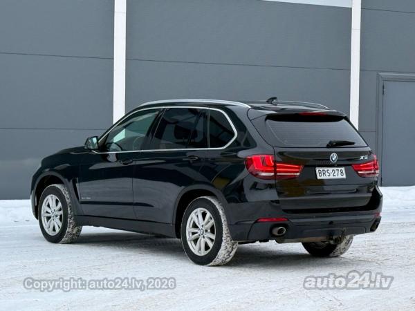 Melns BMW X5 2014 Tallina, ar dzinēja tilpumu 2.00 L un nobraukumu 246 tūkst. km par 17500 €, foto 5 vietnē AUTOMOTO.COM.LV