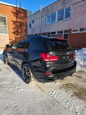 Melns BMW X5 2014 Viļņa, ar dzinēja tilpumu 2.99 L un nobraukumu 239 tūkst. km par 19500 €, foto 3 vietnē AUTOMOTO.COM.LV