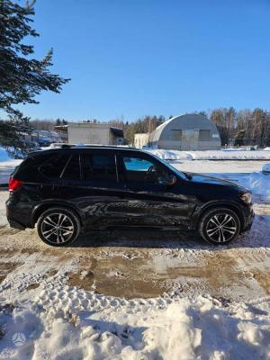 Melns BMW X5 2014 Viļņa, ar dzinēja tilpumu 2.99 L un nobraukumu 239 tūkst. km par 19500 €, foto 5 vietnē AUTOMOTO.COM.LV