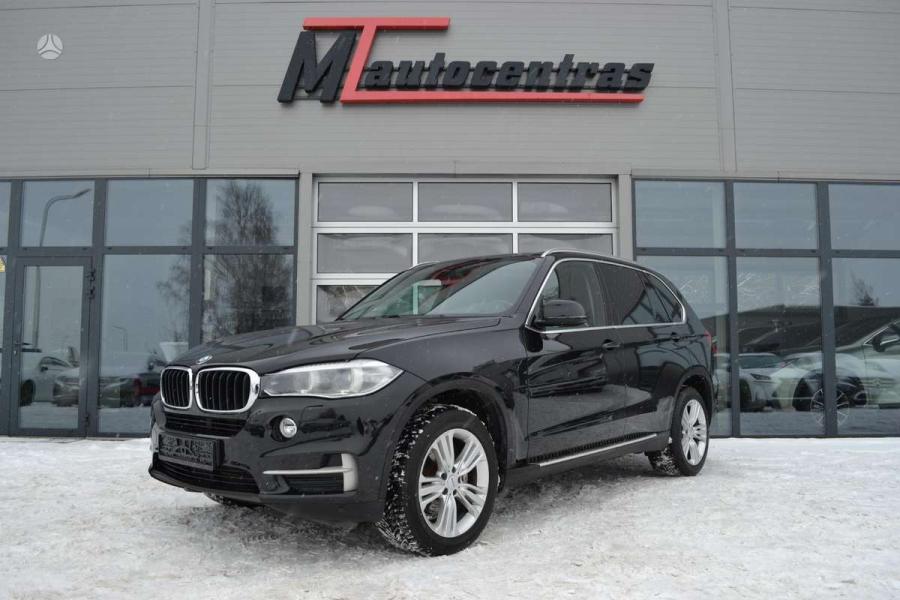 Black BMW X5 2014 in Vilnius, with an engine capacity of 2.99 L and mileage of 214 thousand km for 19000 €, photo 1 on AUTOMOTO.COM.LV
