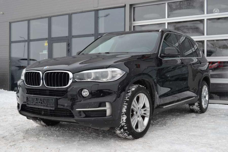 Black BMW X5 2014 in Vilnius, with an engine capacity of 2.99 L and mileage of 214 thousand km for 19000 €, photo 2 on AUTOMOTO.COM.LV