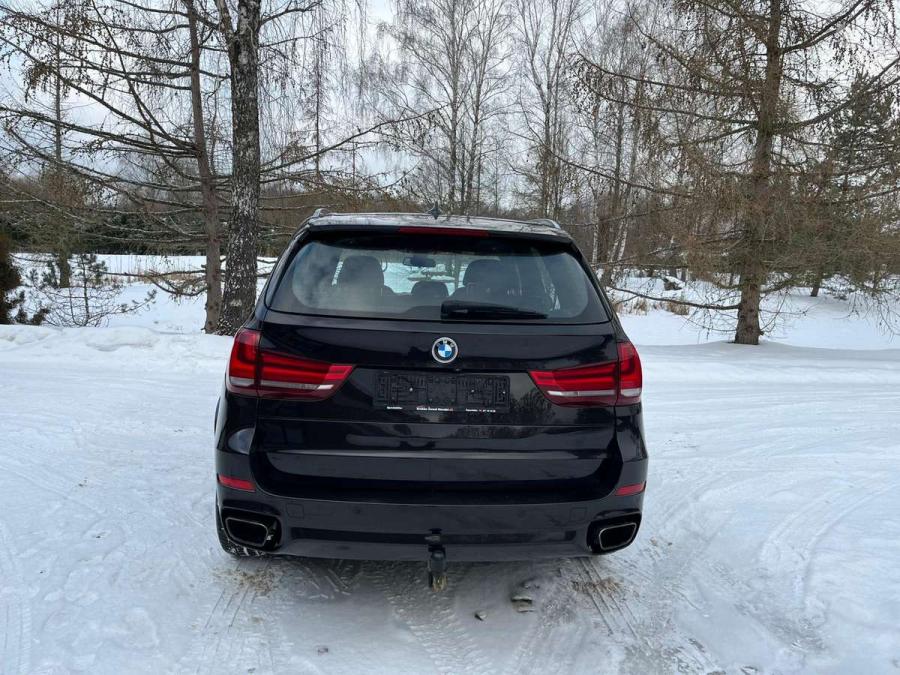 Melns BMW X5 2014 Kaišiadorys, ar dzinēja tilpumu 2.99 L un nobraukumu 260 tūkst. km par 20750 €, foto 13 vietnē AUTOMOTO.COM.LV