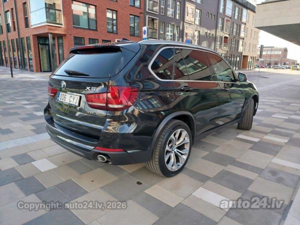 Melns BMW X5 2014 Tallina, ar dzinēja tilpumu 3.00 L un nobraukumu 179 tūkst. km par 18500 €, foto 5 vietnē AUTOMOTO.COM.LV