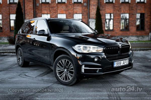 Black BMW X5 2014 in Tallinn, with an engine capacity of 2.00 L and mileage of 224 thousand km for 14999 €, photo 3 on AUTOMOTO.COM.LV