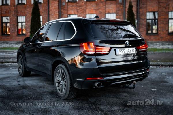 Black BMW X5 2014 in Tallinn, with an engine capacity of 2.00 L and mileage of 224 thousand km for 14999 €, photo 5 on AUTOMOTO.COM.LV