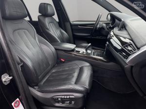 Melns BMW X5 2014 Viļņa, ar dzinēja tilpumu 3.00 L un nobraukumu 281 tūkst. km par 19499 €, foto 7 vietnē AUTOMOTO.COM.LV