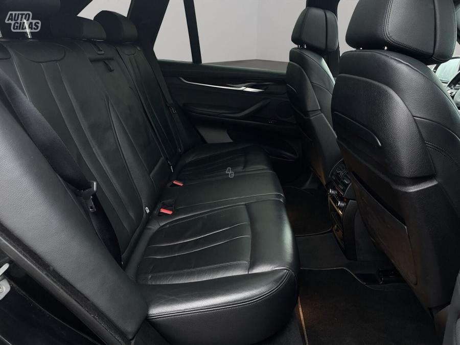 Melns BMW X5 2014 Viļņa, ar dzinēja tilpumu 3.00 L un nobraukumu 281 tūkst. km par 19499 €, foto 9 vietnē AUTOMOTO.COM.LV