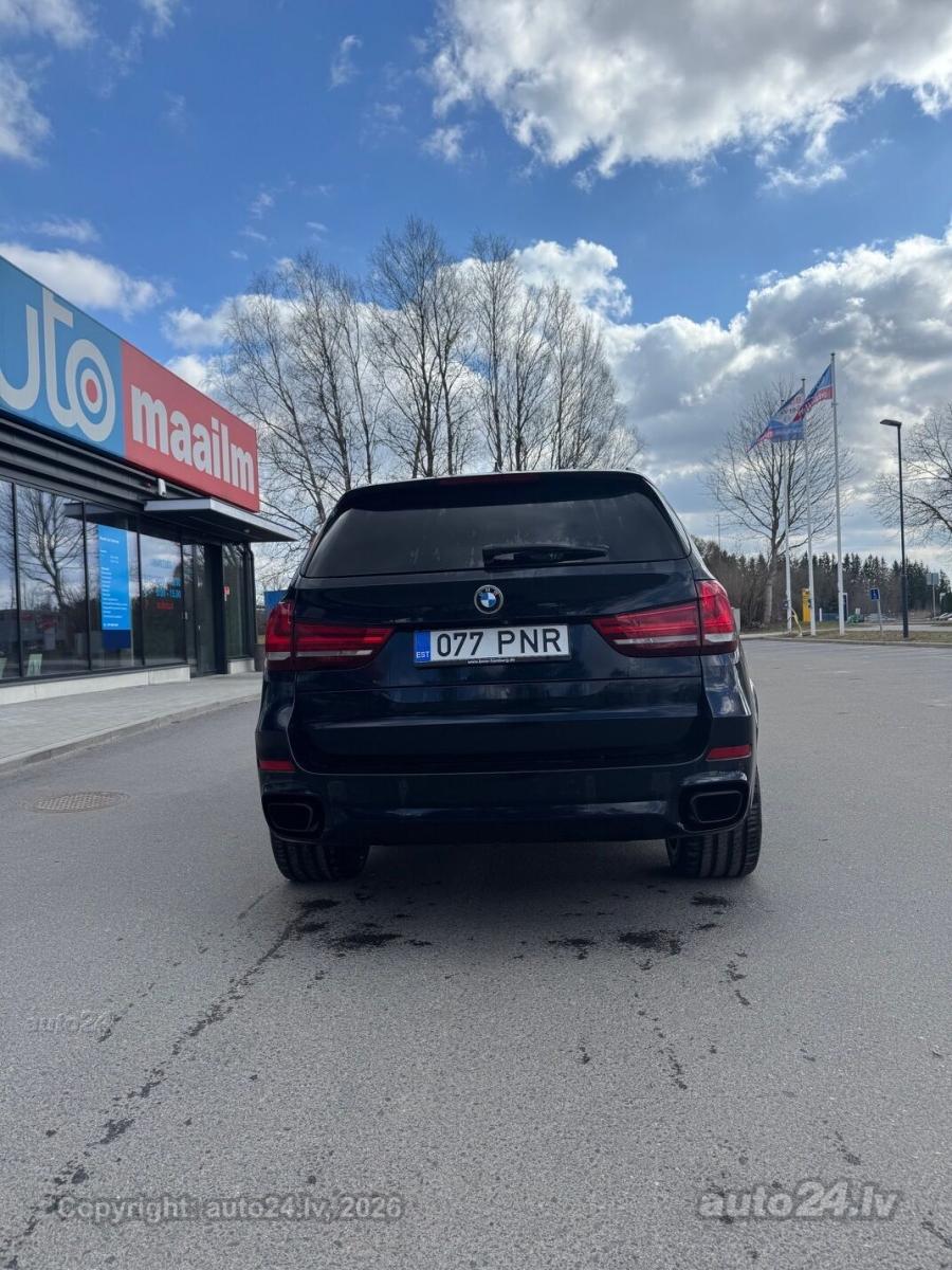 Melns BMW X5 2014 Tallina, ar dzinēja tilpumu 3.00 L un nobraukumu 154 tūkst. km par 29500 €, foto 5 vietnē AUTOMOTO.COM.LV