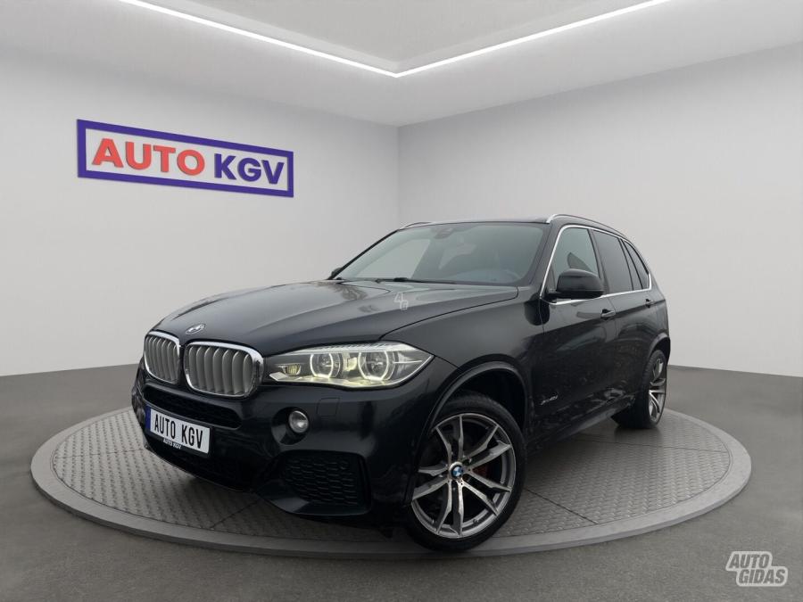 Black BMW X5 2014 in Vilnius, with an engine capacity of 3.00 L and mileage of 281 thousand km for 18999 €, photo 1 on AUTOMOTO.COM.LV