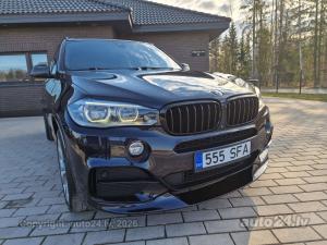 Black BMW X5 2014 in Tartu, with an engine capacity of 3.00 L and mileage of 228 thousand km for 23490 €, photo 4 on AUTOMOTO.COM.LV