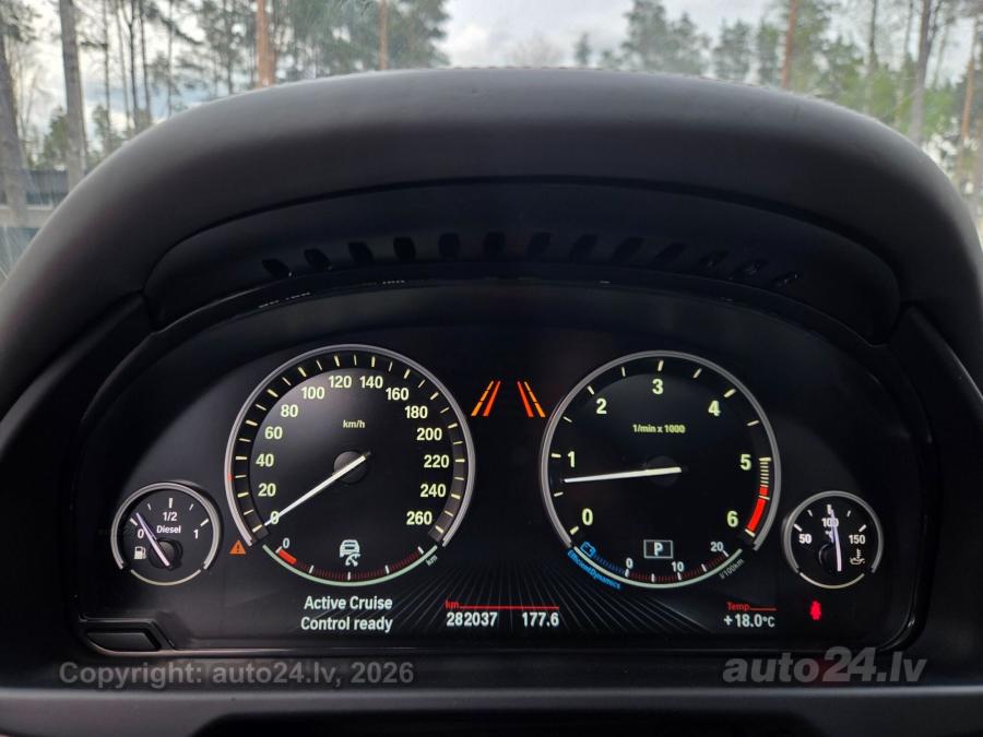 Melns BMW X5 2014 Tallina, ar dzinēja tilpumu 3.00 L un nobraukumu 282 tūkst. km par 16490 €, foto 12 vietnē AUTOMOTO.COM.LV