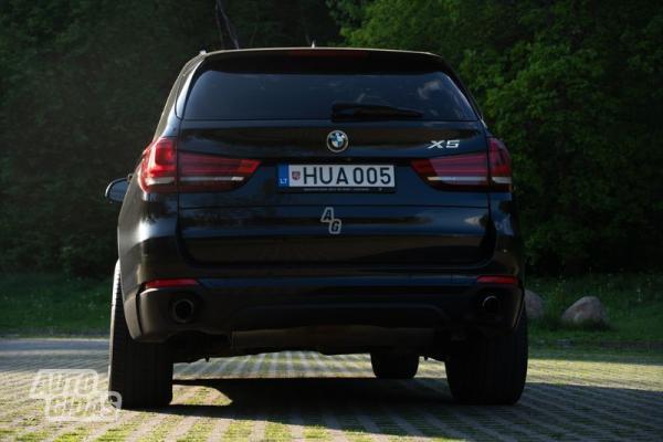 Melns BMW X5 2014 Viļņa, ar dzinēja tilpumu 3.50 L un nobraukumu 201 tūkst. km par 18999 €, foto 8 vietnē AUTOMOTO.COM.LV