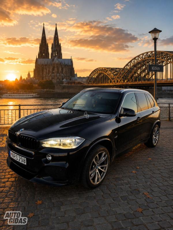Black BMW X5 2014 in Vilnius, with an engine capacity of 3.00 L and mileage of 285 thousand km for 20500 €, photo 3 on AUTOMOTO.COM.LV