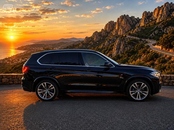 Black BMW X5 2014 in Vilnius, with an engine capacity of 3.00 L and mileage of 285 thousand km for 20500 €, photo 5 on AUTOMOTO.COM.LV