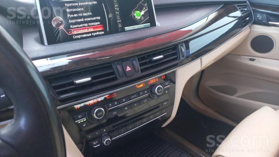 Black BMW X5 2014 in Riga, with an engine capacity of 3.00 L and mileage of 206 thousand km for 16950 €, photo 29 on AUTOMOTO.COM.LV