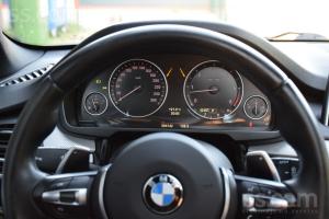 Black BMW X5 2014 in Riga, with an engine capacity of 3.00 L and mileage of 284 thousand km for 19950 €, photo 16 on AUTOMOTO.COM.LV