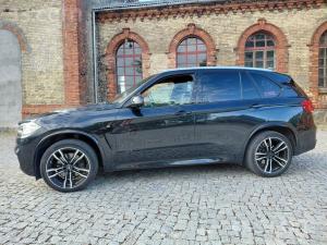 Black BMW X5 2014 in Ventspils, with an engine capacity of 3.00 L and mileage of 290 thousand km for 21500 €, photo  on AUTOMOTO.COM.LV