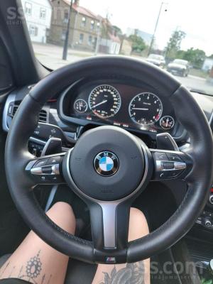 Melns BMW X5 2014 Ventspils, ar dzinēja tilpumu 3.00 L un nobraukumu 290 tūkst. km par 21500 €, foto 12 vietnē AUTOMOTO.COM.LV