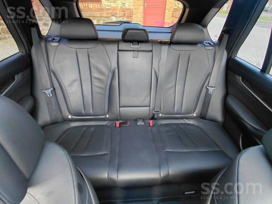 Melns BMW X5 2014 Ventspils, ar dzinēja tilpumu 3.00 L un nobraukumu 290 tūkst. km par 21500 €, foto 20 vietnē AUTOMOTO.COM.LV