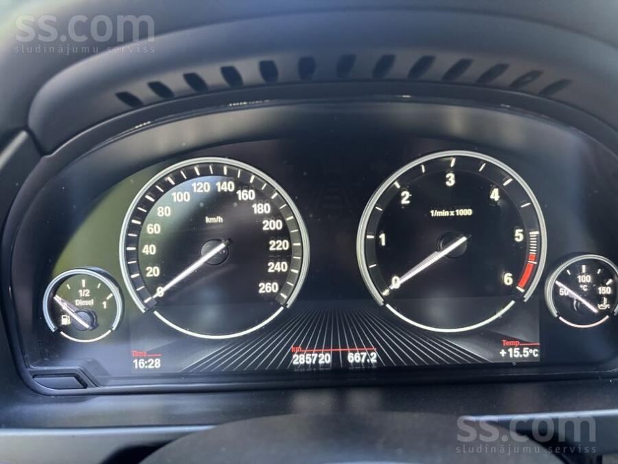 Melns BMW X5 2014 Rīga, ar dzinēja tilpumu 3.00 L un nobraukumu 286 tūkst. km par 24000 €, foto 15 vietnē AUTOMOTO.COM.LV
