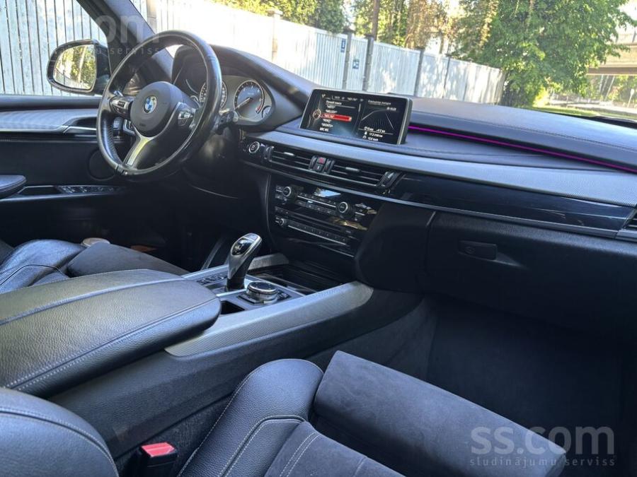 Melns BMW X5 2014 Rīga, ar dzinēja tilpumu 3.00 L un nobraukumu 286 tūkst. km par 24000 €, foto 21 vietnē AUTOMOTO.COM.LV