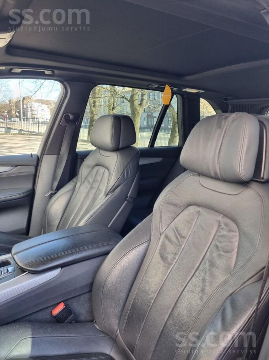 Melns BMW X5 2014 Rīga, ar dzinēja tilpumu 3.00 L un nobraukumu 246 tūkst. km par 22900 €, foto 9 vietnē AUTOMOTO.COM.LV