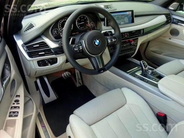 Black BMW X5 2014 in Riga, with an engine capacity of 3.00 L and mileage of 266 thousand km for 19900 €, photo 6 on AUTOMOTO.COM.LV