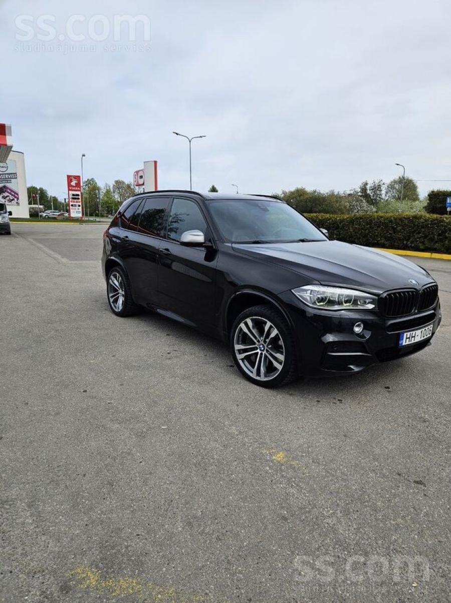 Melns BMW X5 2014 Rīga, ar dzinēja tilpumu 3.00 L un nobraukumu 295 tūkst. km par 20800 €, foto 3 vietnē AUTOMOTO.COM.LV
