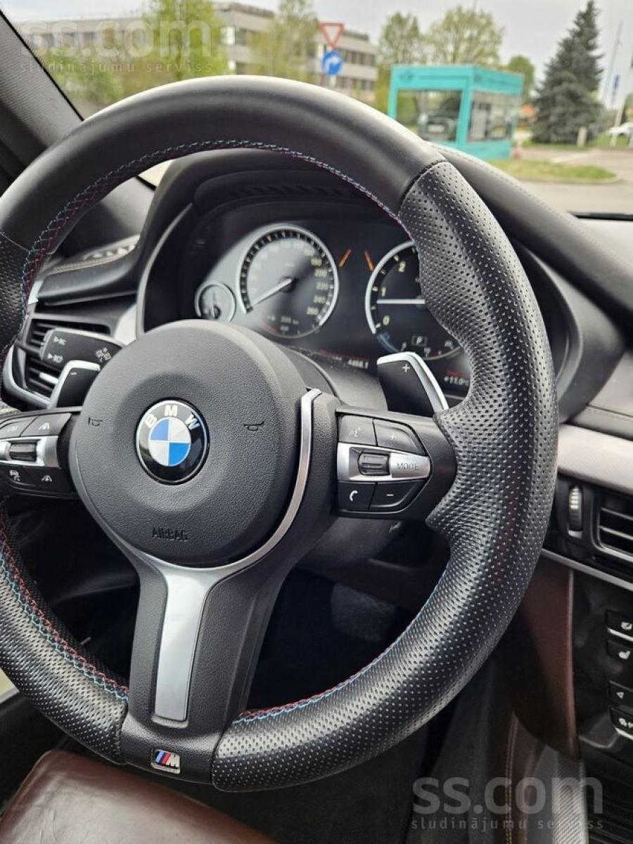 Melns BMW X5 2014 Rīga, ar dzinēja tilpumu 3.00 L un nobraukumu 295 tūkst. km par 20800 €, foto 8 vietnē AUTOMOTO.COM.LV