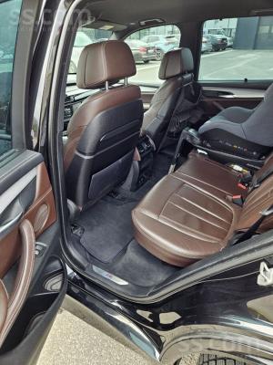 Melns BMW X5 2014 Rīga, ar dzinēja tilpumu 3.00 L un nobraukumu 295 tūkst. km par 20800 €, foto 13 vietnē AUTOMOTO.COM.LV