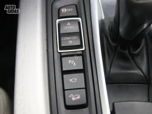 Black BMW X5 2014 in Vilnius, with an engine capacity of 3.00 L and mileage of 205 thousand km for 22999 €, photo 32 on AUTOMOTO.COM.LV