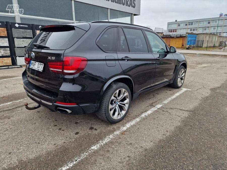 Черный БМВ Х5 2014 в Клайпеда, объемом двигателя 3.00 л и пробегом 339 тыс. км за 14850 €, фото 5 на AUTOMOTO.COM.LV